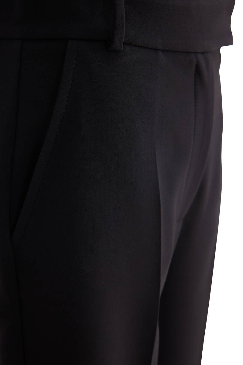 Siyah Klasik Kesim Cepli Pantolon - Aker